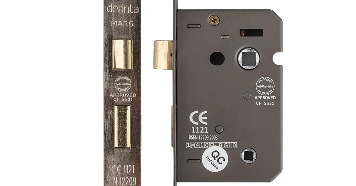 Shawfield Timber | 3 Lever Bathroom Lock - Radius